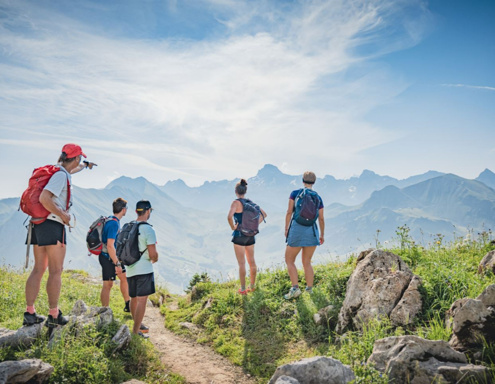 Randonnée dans les Aravis | Séjours tout compris | Grand-Bornand ...